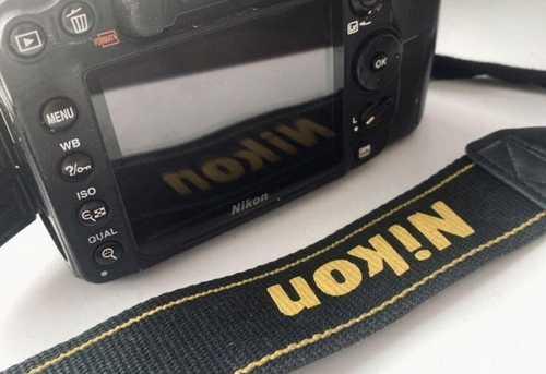 Фотоаппарат Nikon D7000 + объектив