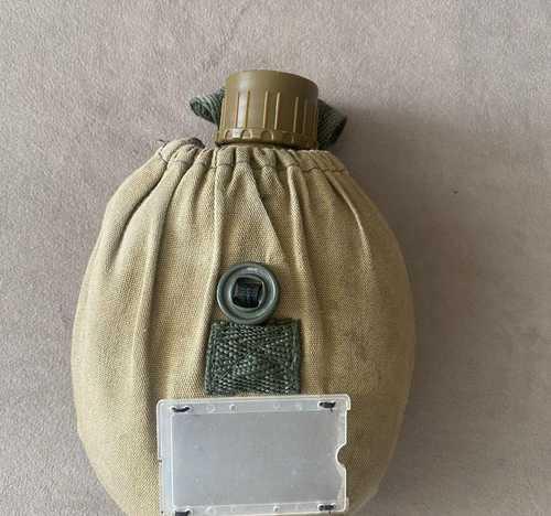 Фляга армейская с чехлом