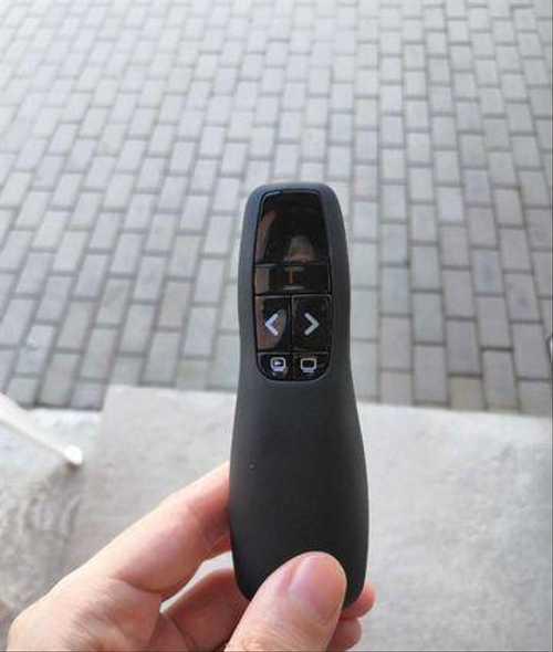 Презентер Logitech Presenter R400