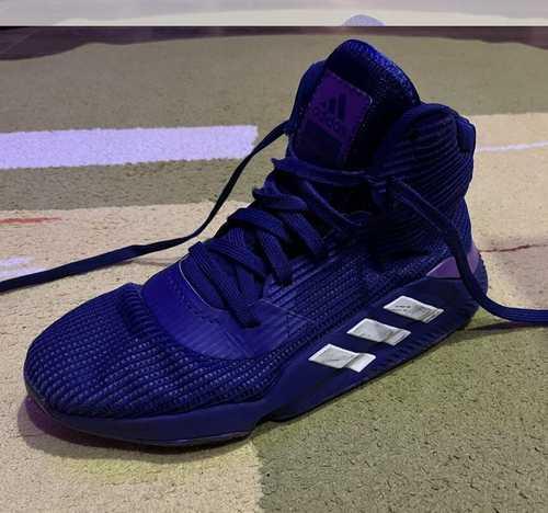 Баскетбольные кроссовки adidas bounce pro