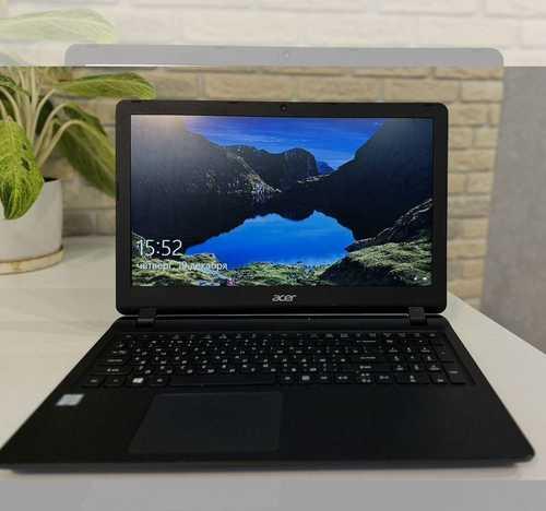 Ноутбук acer, модель: ES1-572-30ZS