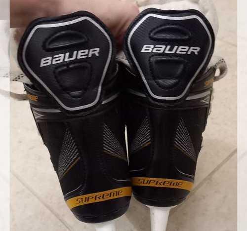 Хоккейные коньки bauer