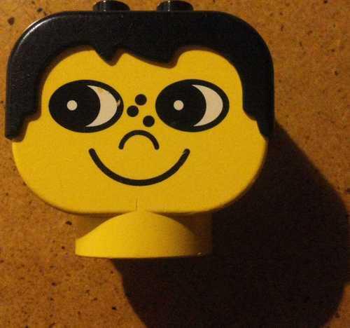 Lego duplo голова dup001