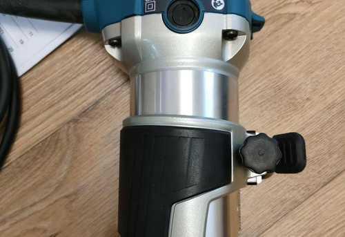 Фрезер makita RT0700C