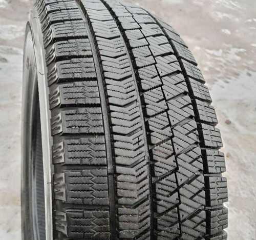 Bridgestone Blizzak Ice 185/55 R16 83S