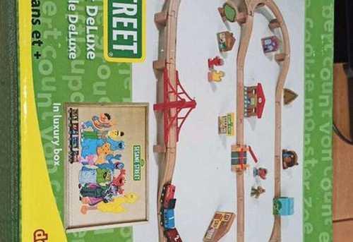 Деревянный игрушечный поезд