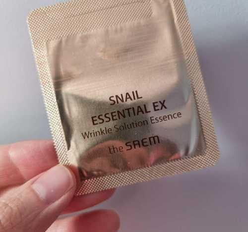 Крем эссенция для лица Snail Essential Ex