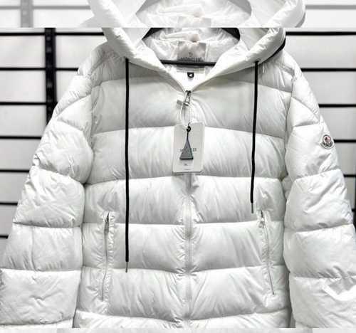 Пуховик Moncler