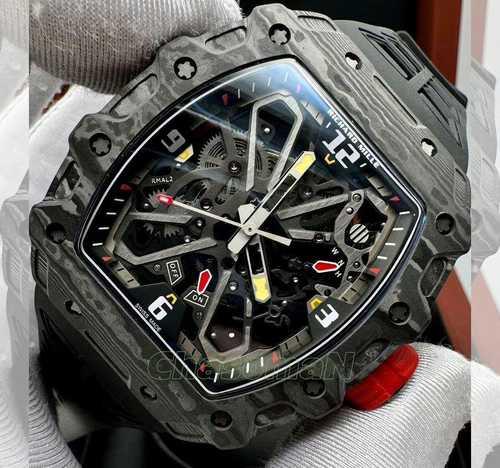 Наручные часы Richard Mille из карбона