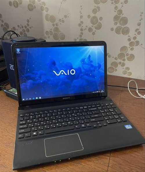 Надёжный Sony Vaio SVE15 Core i3/4/1000/1gb/15.6