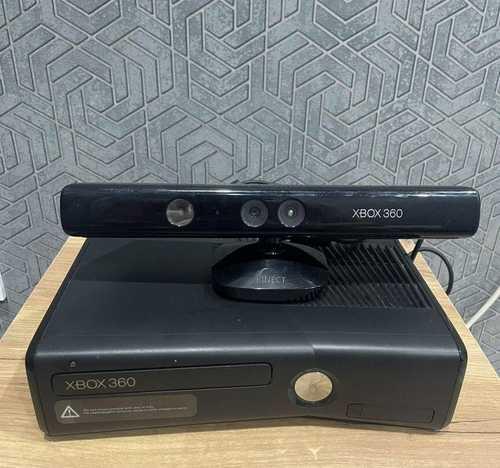 Xbox 360s