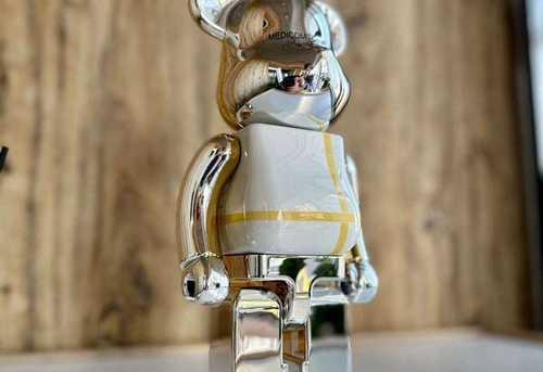 Bearbrick medicom to us 400