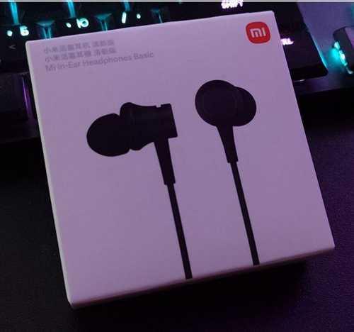 Наушники Xiaomi Mi In-Ear Headphones Basic