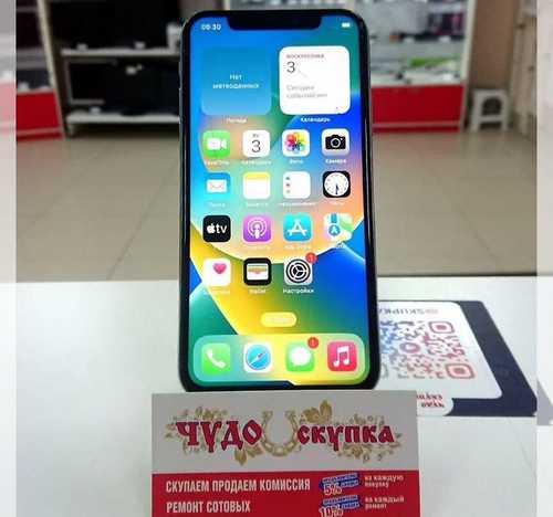 iPhone X, 64 ГБ