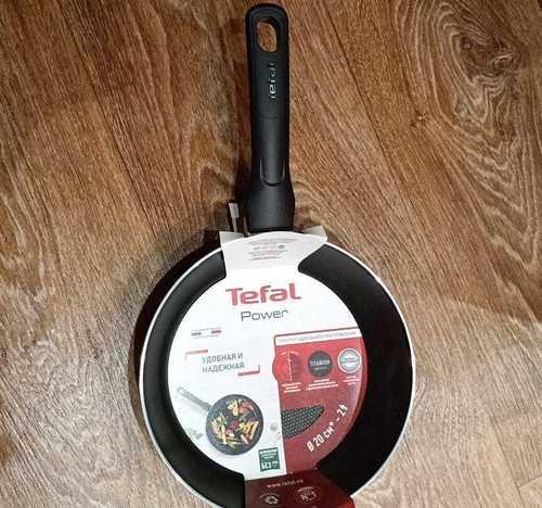 Сковорода tefal новая 20 см