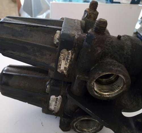 Регулятор давления Wabco N 4750103000 MAN