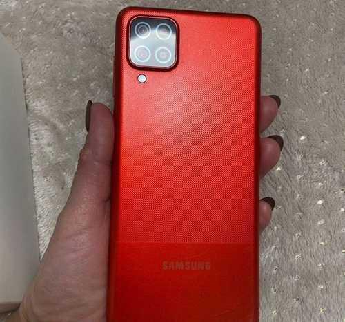 Samsung Galaxy A12, 4/32 ГБ