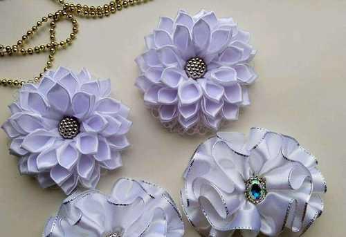 Банты белые хризантема георгина волнушки школьные