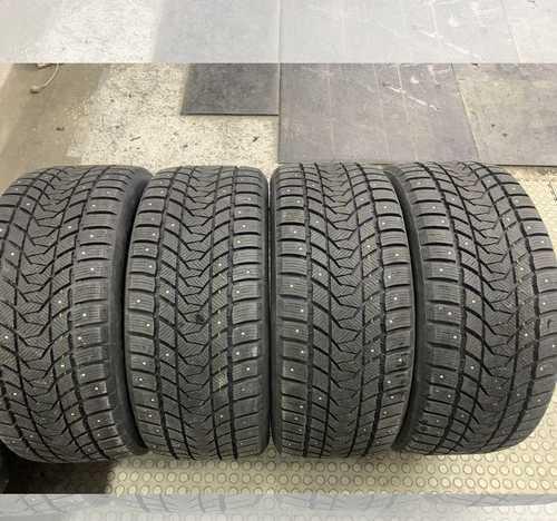 Tri Ace Snow White II 285/45 R21 109H