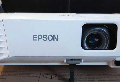 Яркие проекторы Epson для образования 3300-4000 Lm
