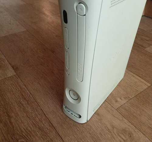 Игровая приставка xbox 360 прошитая