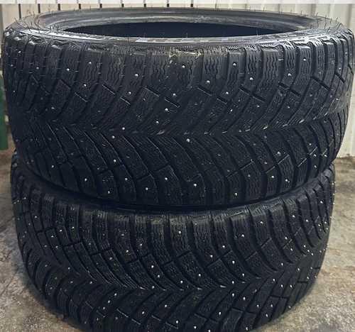 Michelin X-Ice North 4 245/40 R19 и 275/40 R19 98T