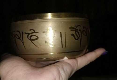 Поющая тибетская чаша