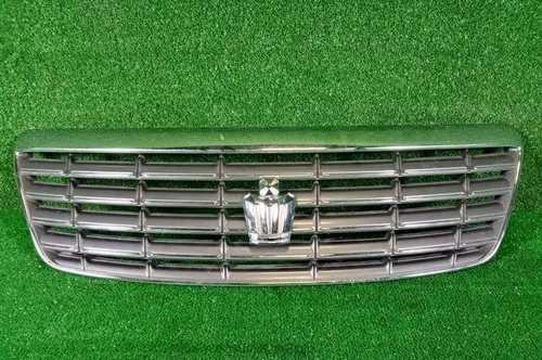 Решетка радиатора Toyota Crown / Crown Majesta