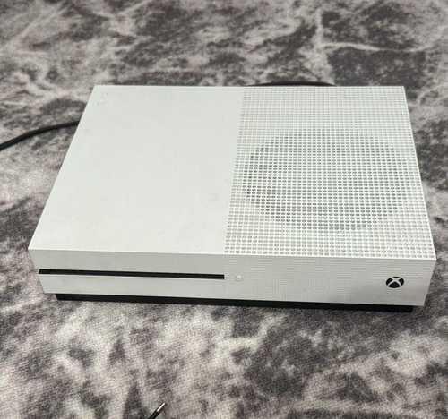 Консоль Xbox One S 1TB