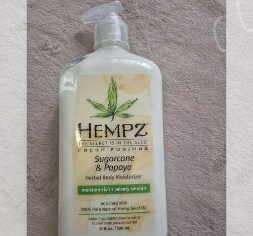 Молочко для тела hempz