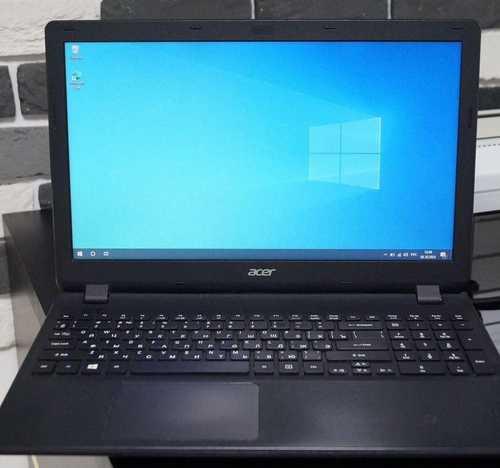 Ноутбук Acer 4 ядра, 4 гига, SSD, гарантия