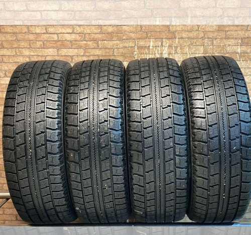 Nitto SN 2 Winter 215/60 R17