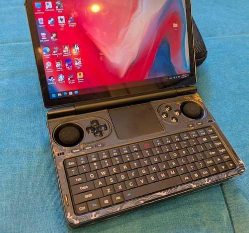 GPD Win Mini 2024 8840u 32/512