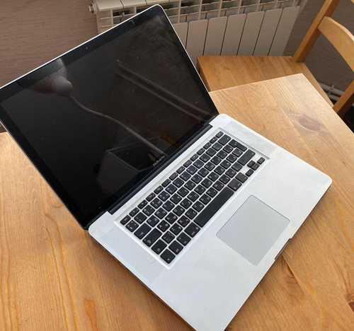 Apple macbook pro a1286 2011