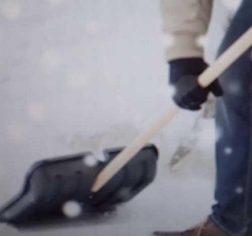 Лопата для уборки снега без черенка