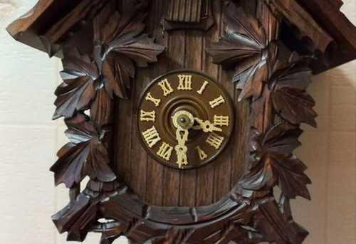 Часы настенные Cuckoo clocks с кукушкой