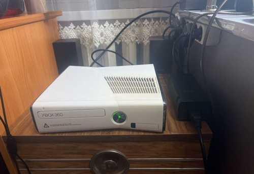 Xbox 360 slim freeboot 250gb Белая редкая версия