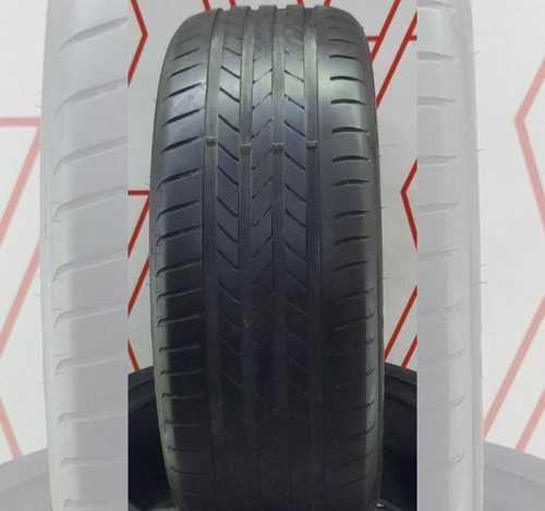 Goodyear EfficientGrip 245/45 R19 102Y