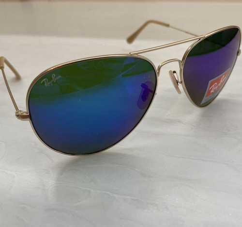 Солнцезащитные очки ray ban