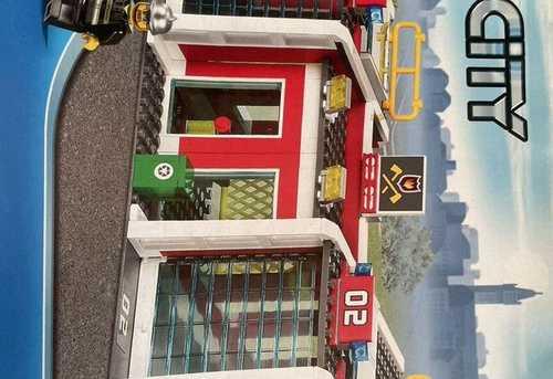 Lego City пожарная часть 2 комплекта