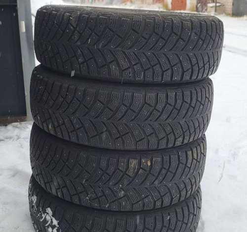 Michelin X-Ice North 4 185/65 R15 92