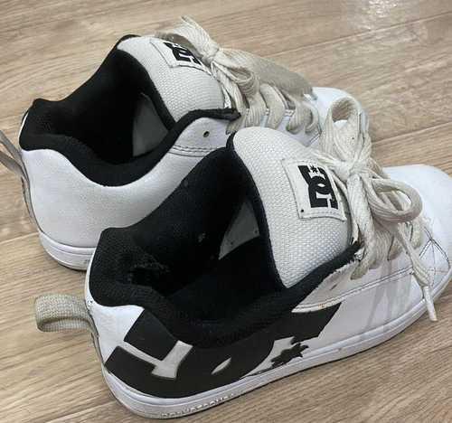 Dc shoes graffik white оригинал