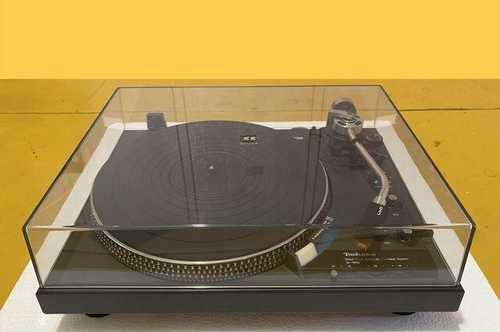 Проигрывательвинила Technics SL-1900