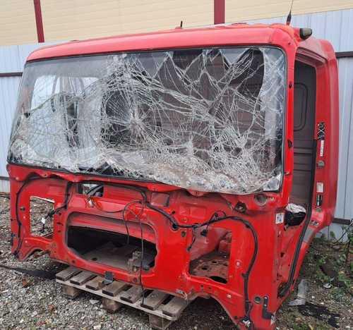 Кабина Mercedes Atego 818 2007 под восстановление