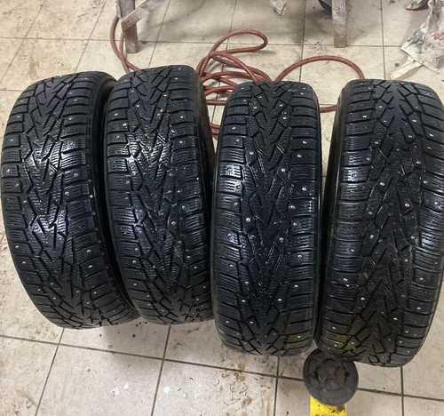 Nokian Tyres Hakkapeliitta 7 195/65 R15 95T