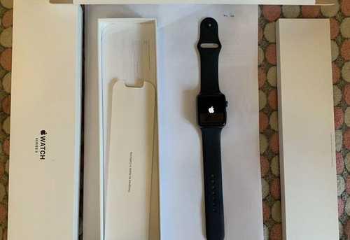 Смарт-часы Apple Watch Series 3 42mm