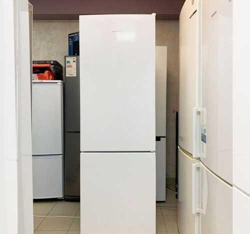 Холодильник Hotpoint Ariston 185x60x60