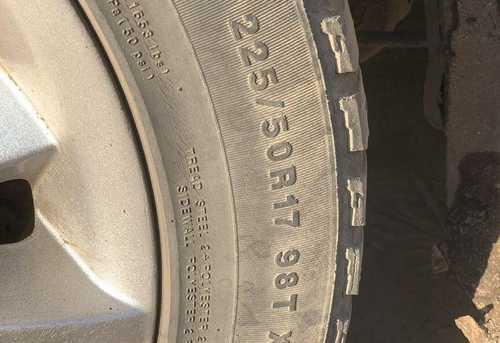 Kumho 975 225/50 R17