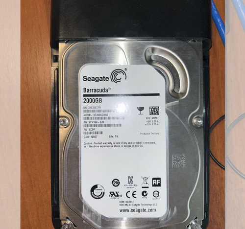 Жесткий внешний диск seagate 2 тб