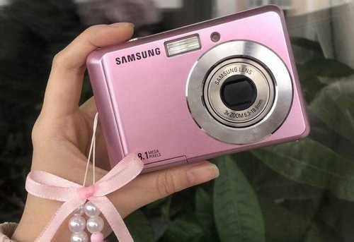 Компактный фотоаппарат Samsung ES10